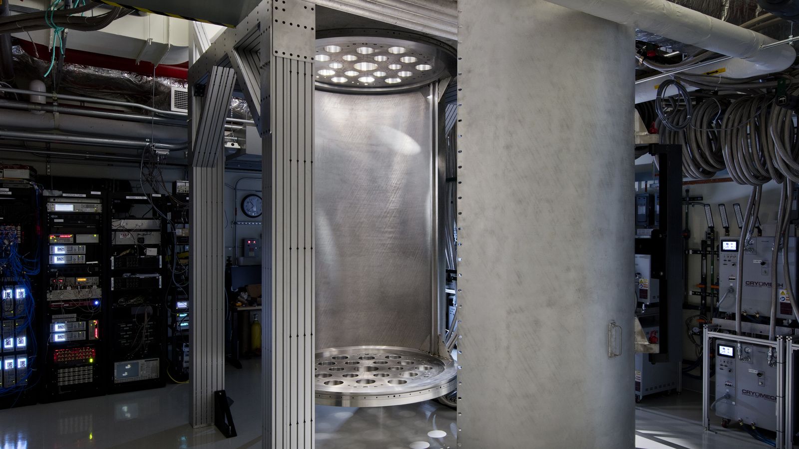 IBM releases roadmap to quantum computing "inflection point"