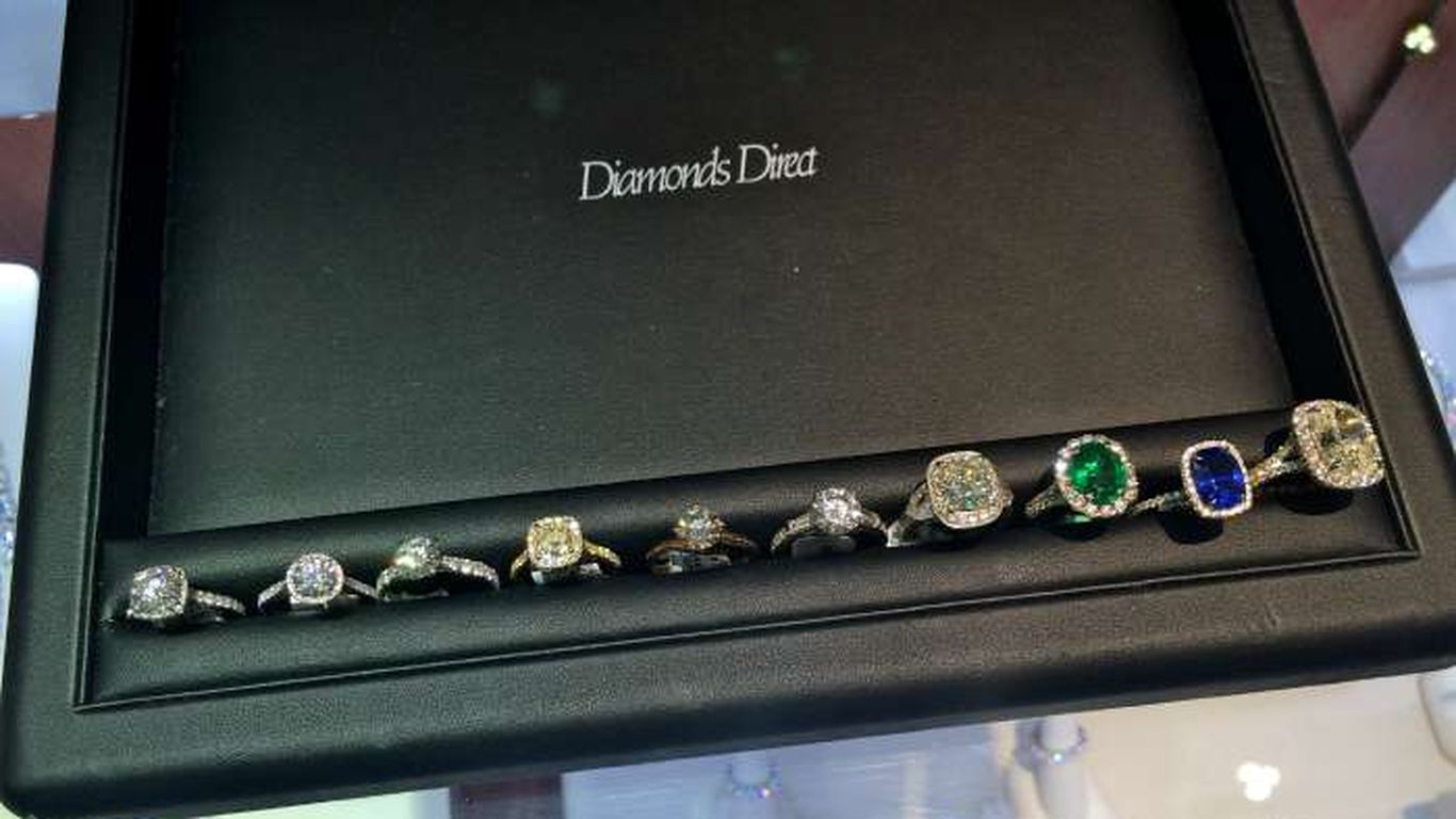 Secret Shopper: Buying an engagement ring at Diamonds Direct - Axios ...