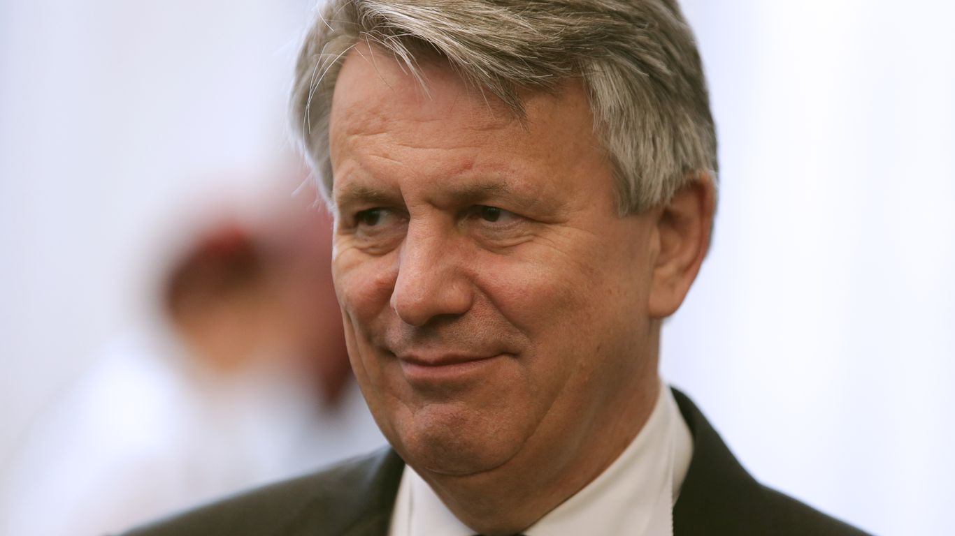 Royal dutch Shell CEO Ben van Beurden on climate change, lawsuits