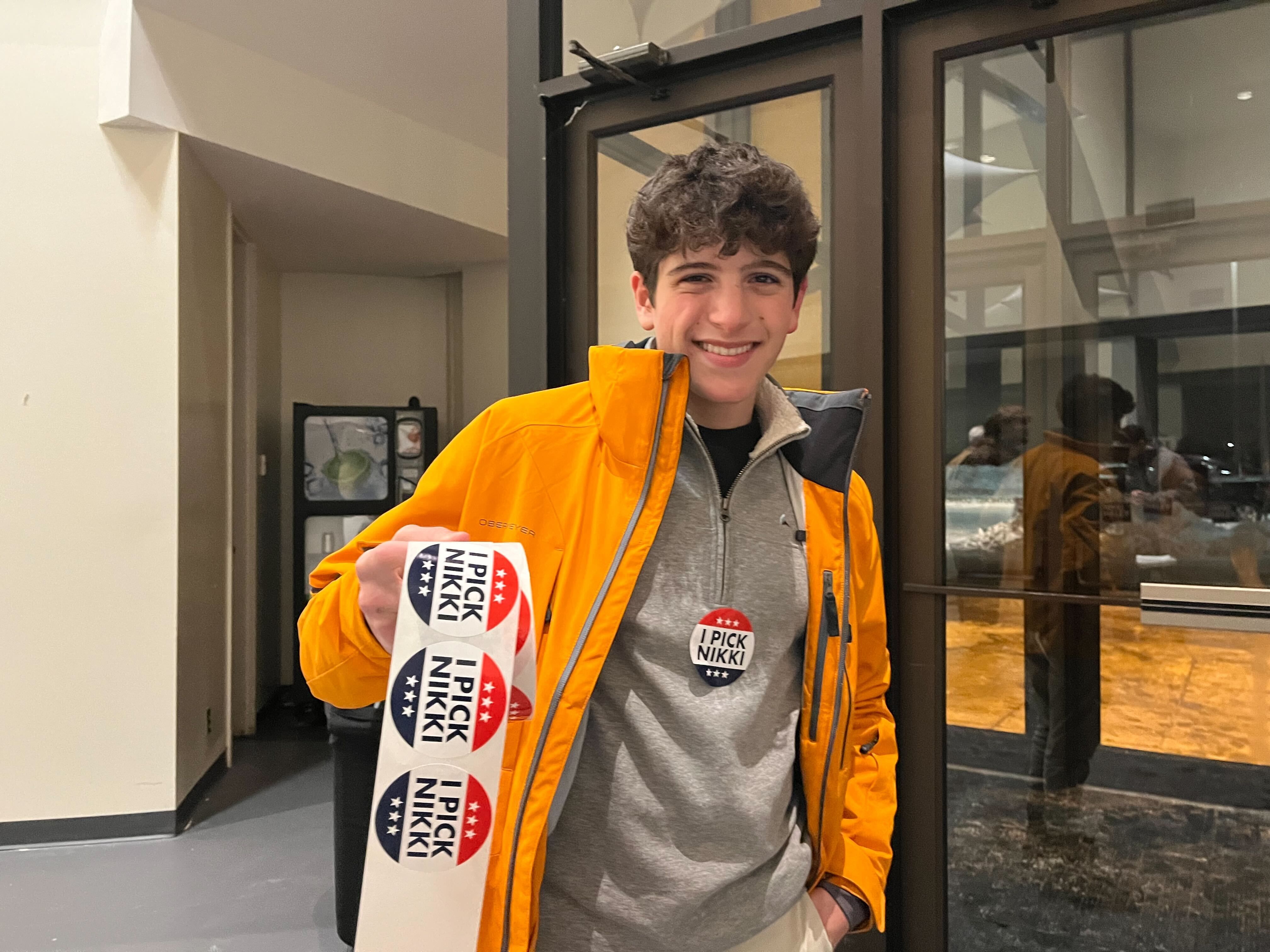 Voters brave frigid temperatures to participate in the Iowa caucuses