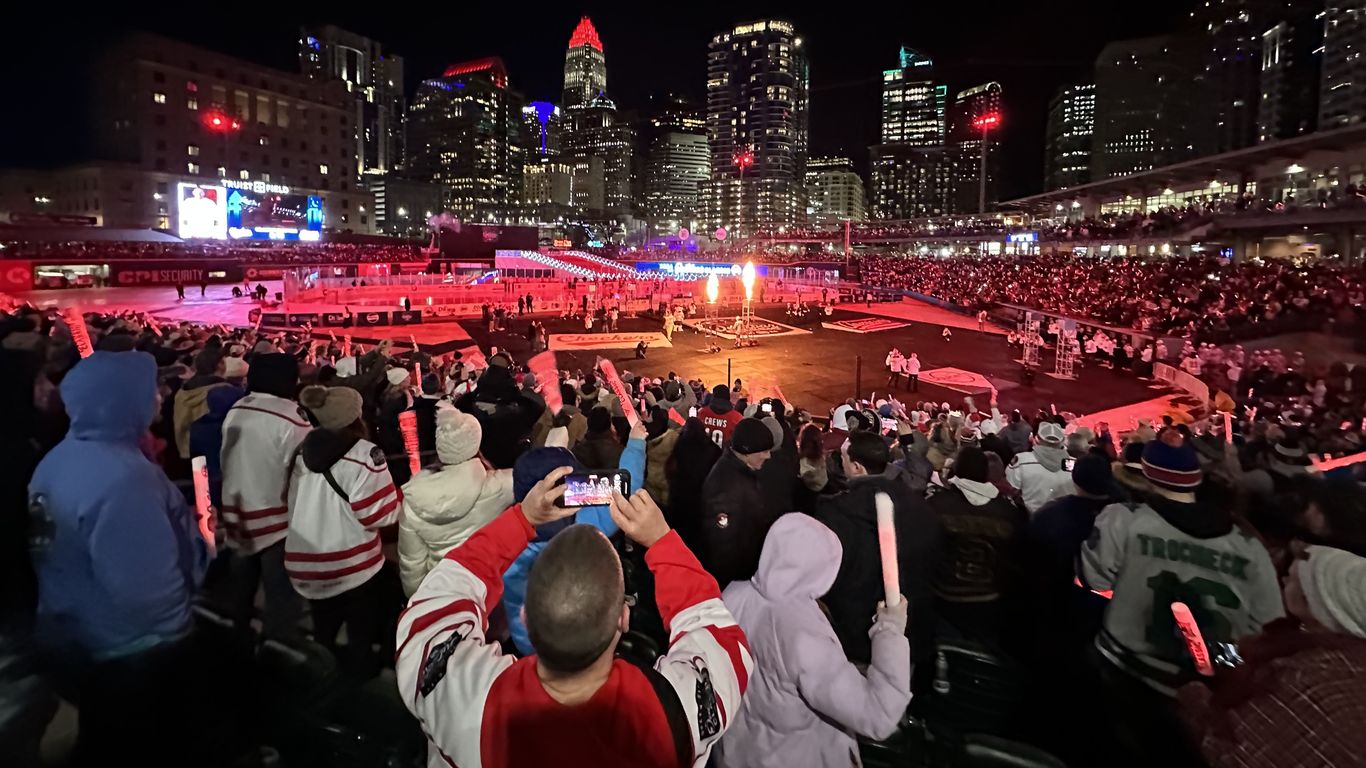 Outdoor hockey games coming to Uptown - Axios Charlotte