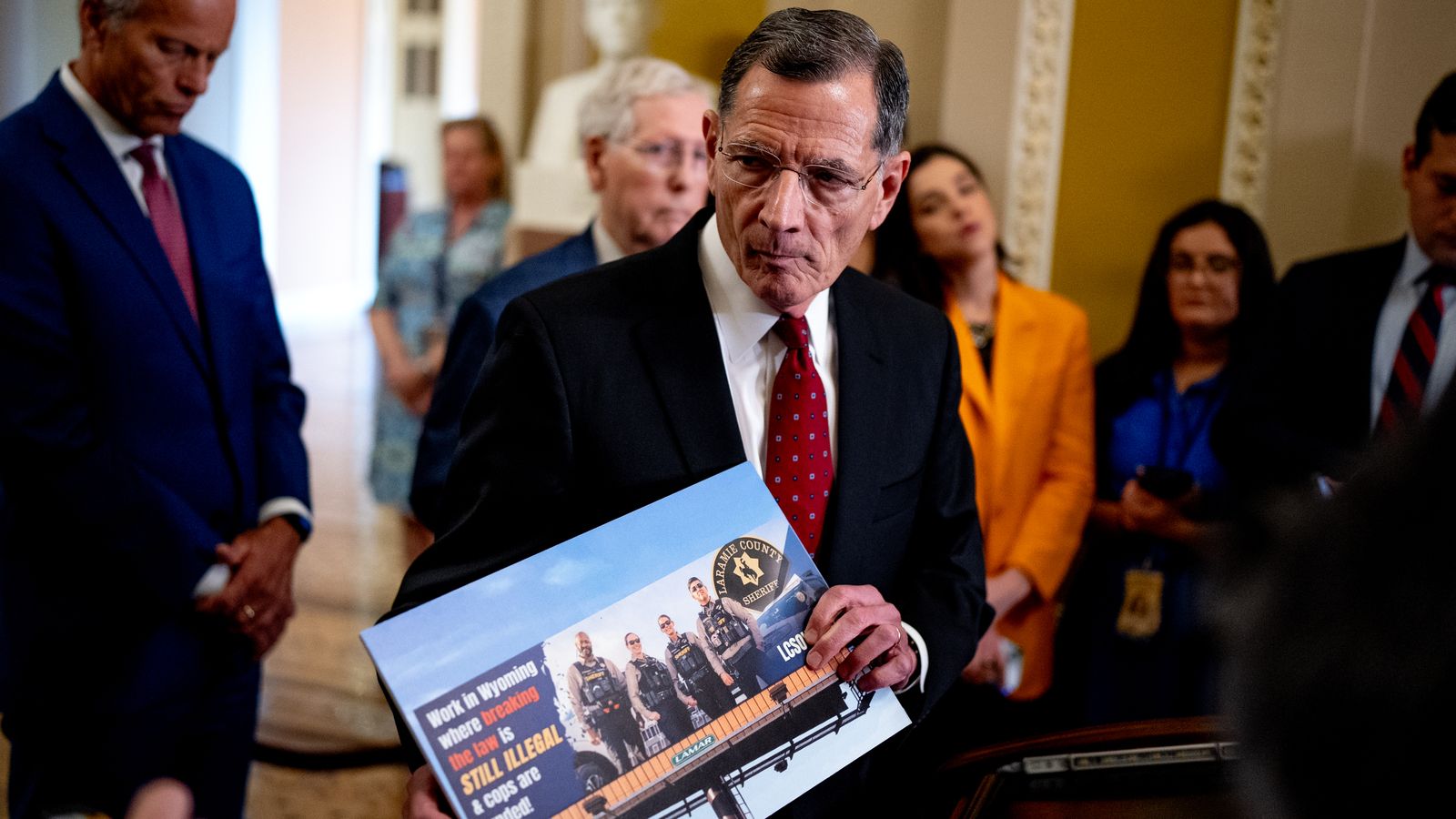 Republicans fight back on Democrats’ border security push