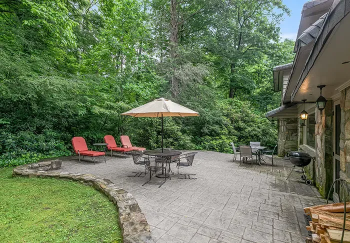 See inside: Billy Graham’s house in Montreat listed for $599K - Axios ...