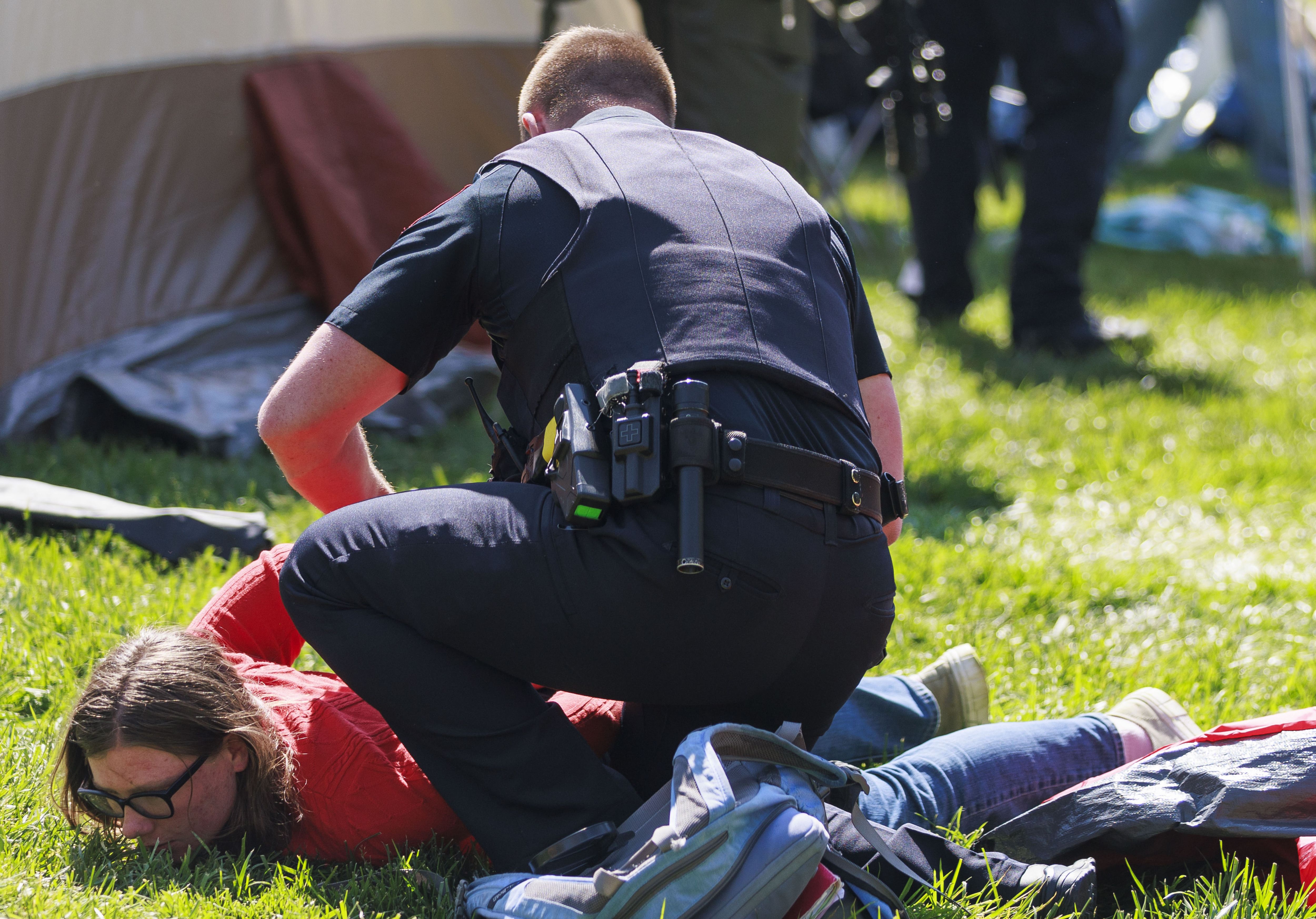 Photo gallery: Dozens arrested in IU's Dunn Meadow at pro-Palestinian ...