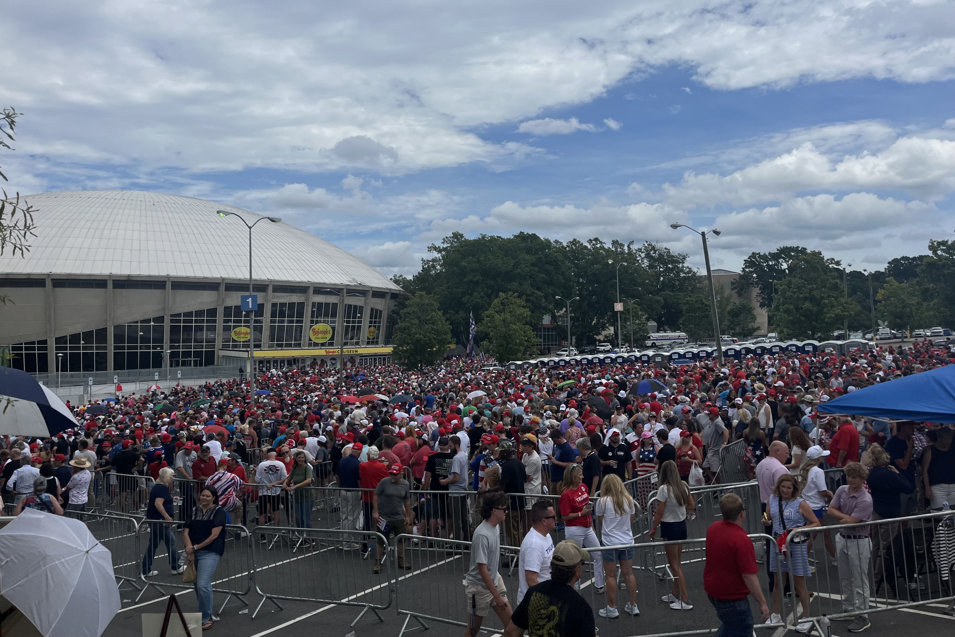 Photos: Trump rallies in Charlotte during 2024 presidential campaign ...