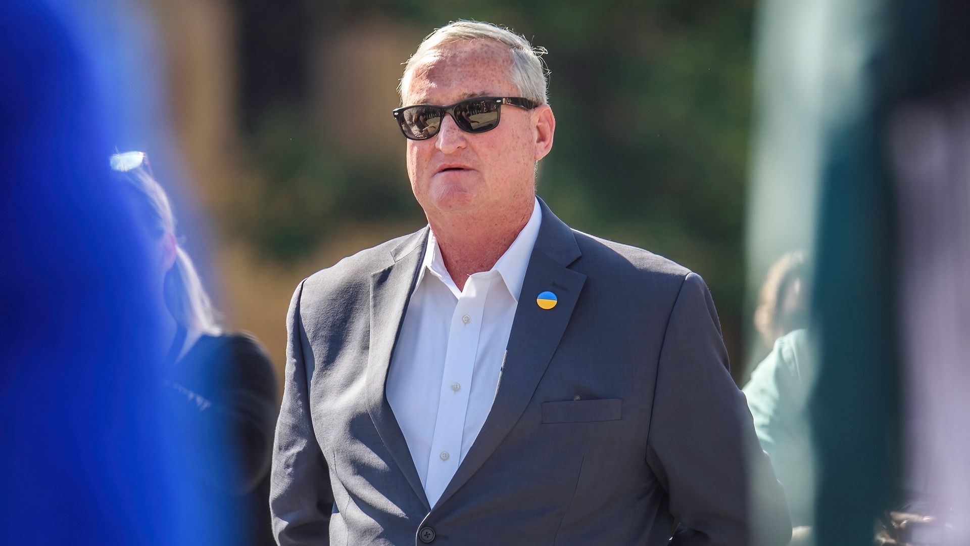 Former Philadelphia Mayor Jim Kenney stumps for Kamala Harris - Axios ...