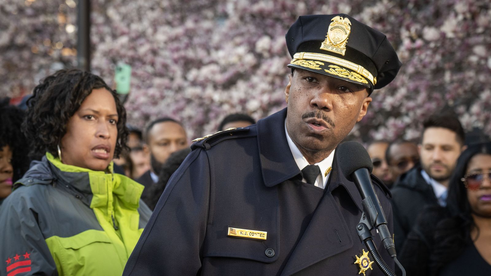 Robert Contee will oversee a new policing strategy in D.C. as he exits ...