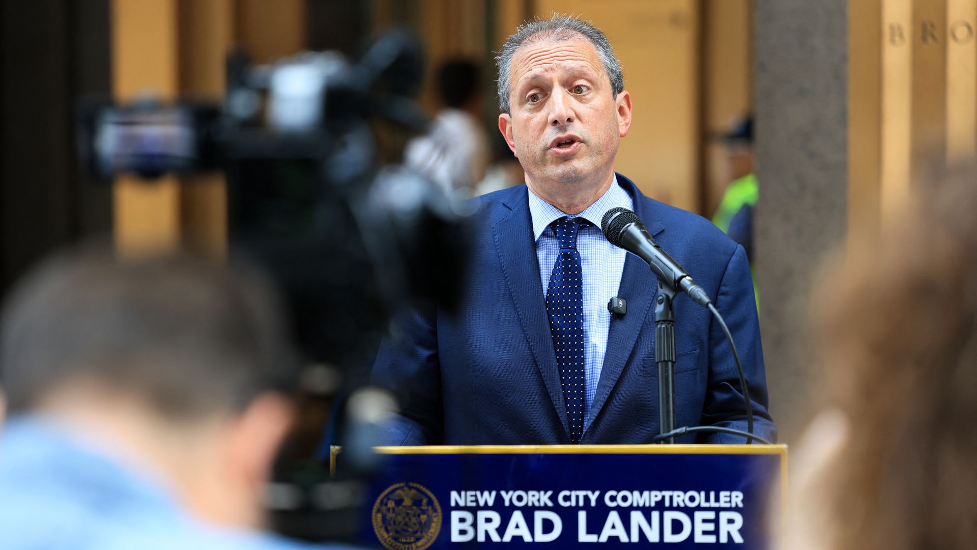 NYC comptroller Brad Lander released after being arrested by ICE