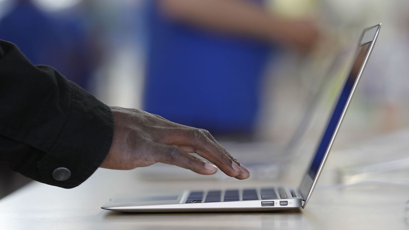 Signal's self-destructing messages linger on Macs