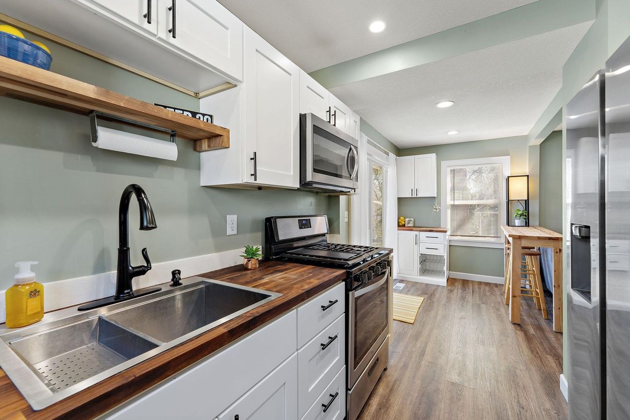 Minneapolis real estate market: What $325K gets you - Axios Twin Cities