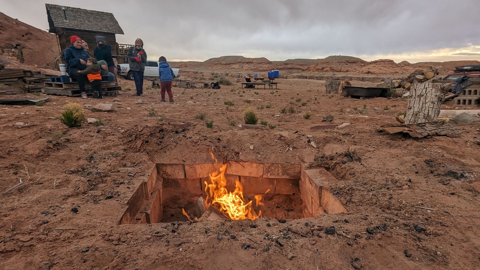 How to roast meat underground: Desert edition - Axios Salt Lake City