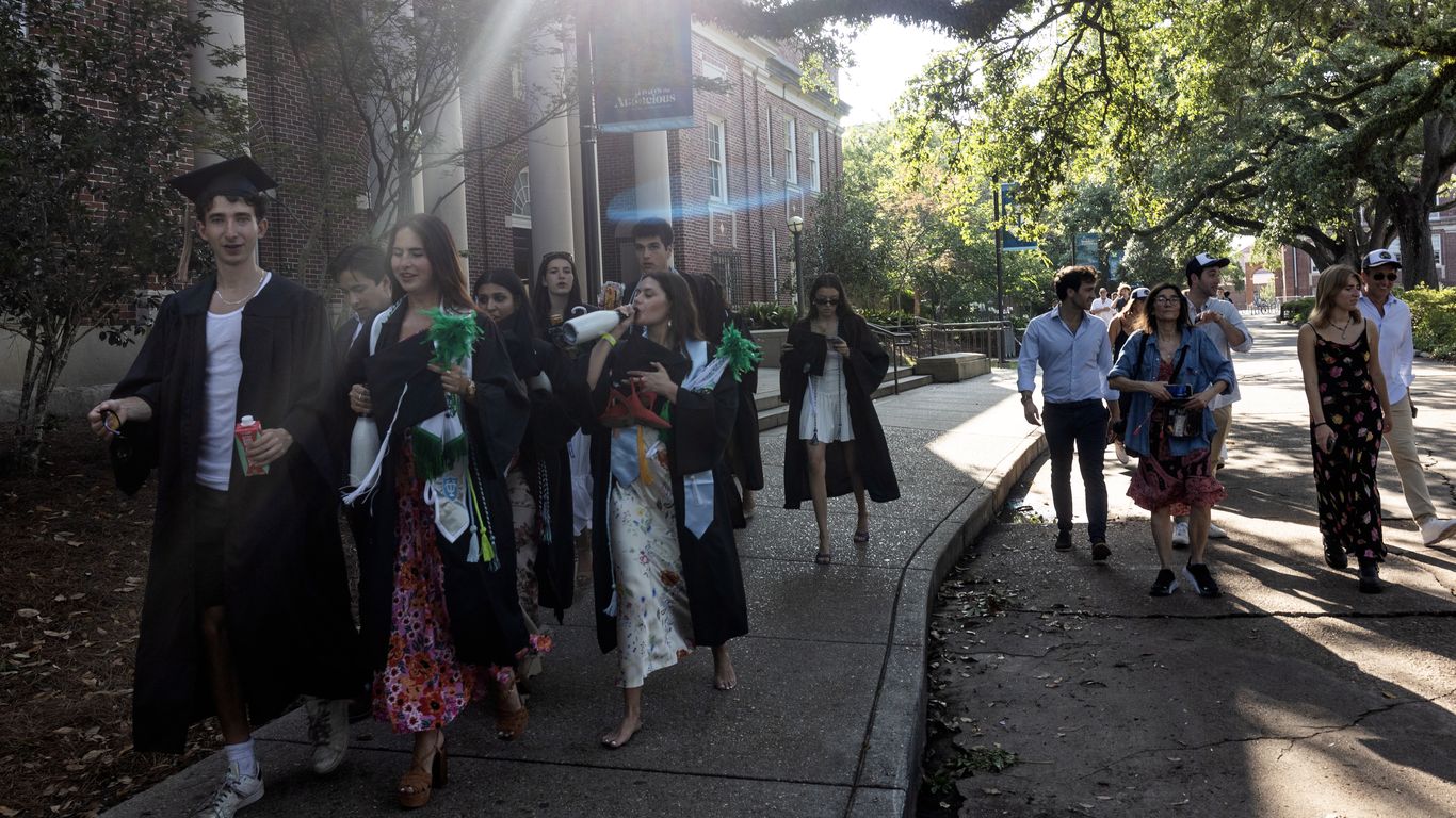 Tulane moves to acquire Freret Street sidewalk lease after protests ...