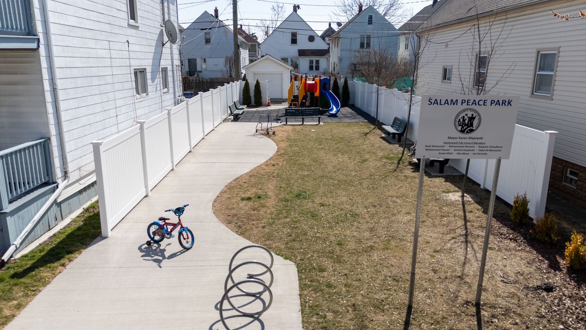 Hamtramck's "secret" park - Axios Detroit