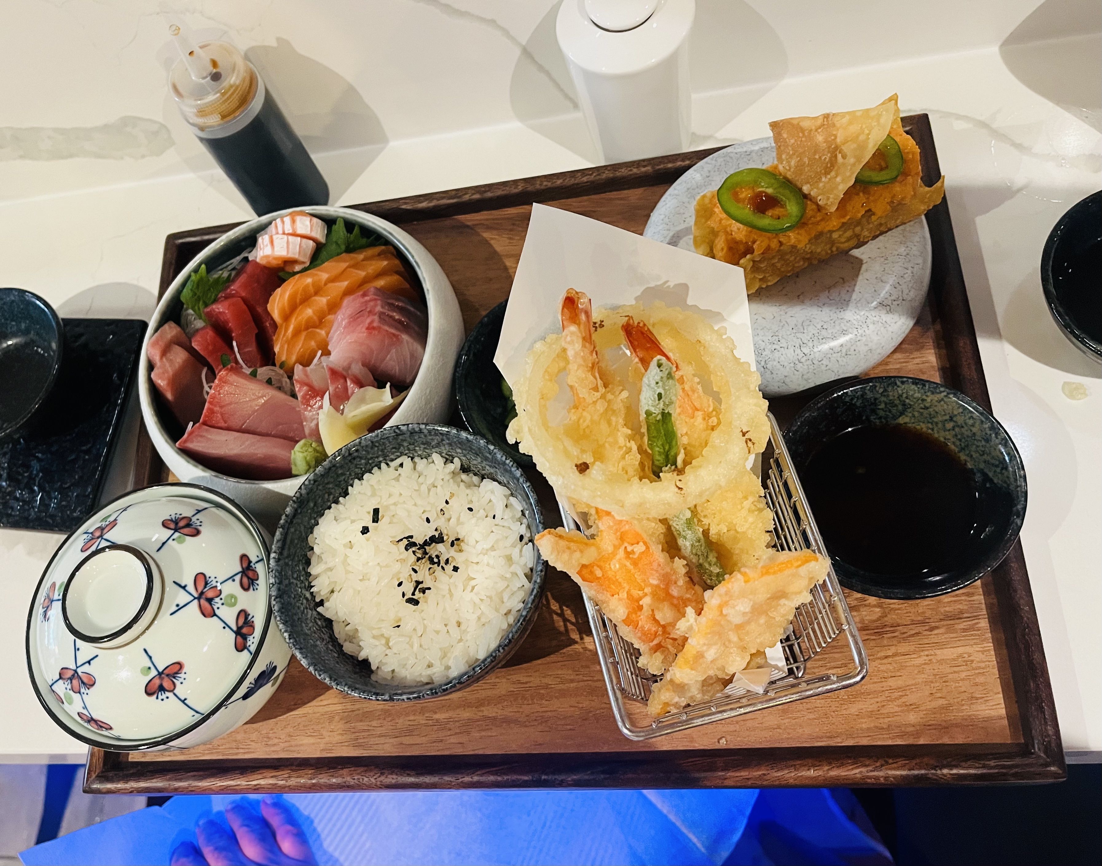 DC sushi hand roll restaurant Umai Nori has great specials, samplers ...