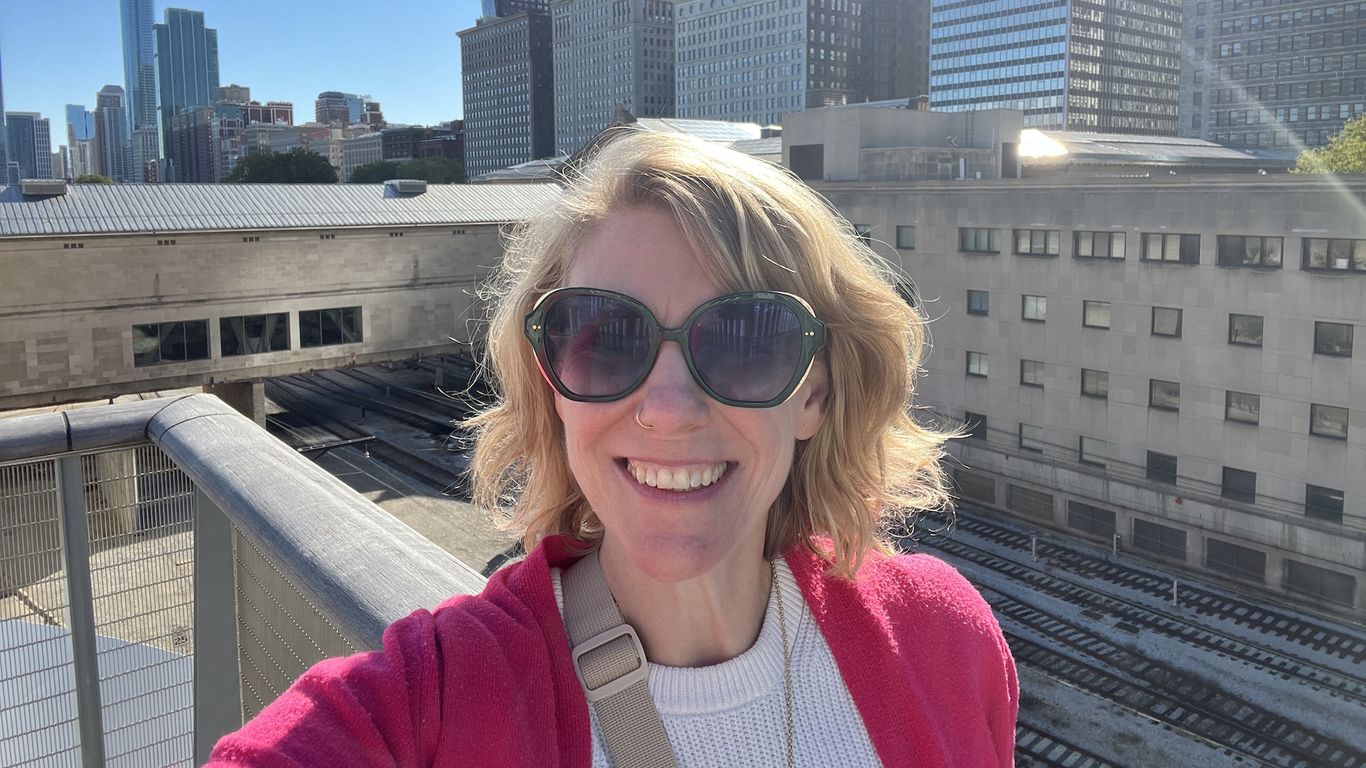 Axios Chicago quiz: Where is Carrie? - Axios Chicago