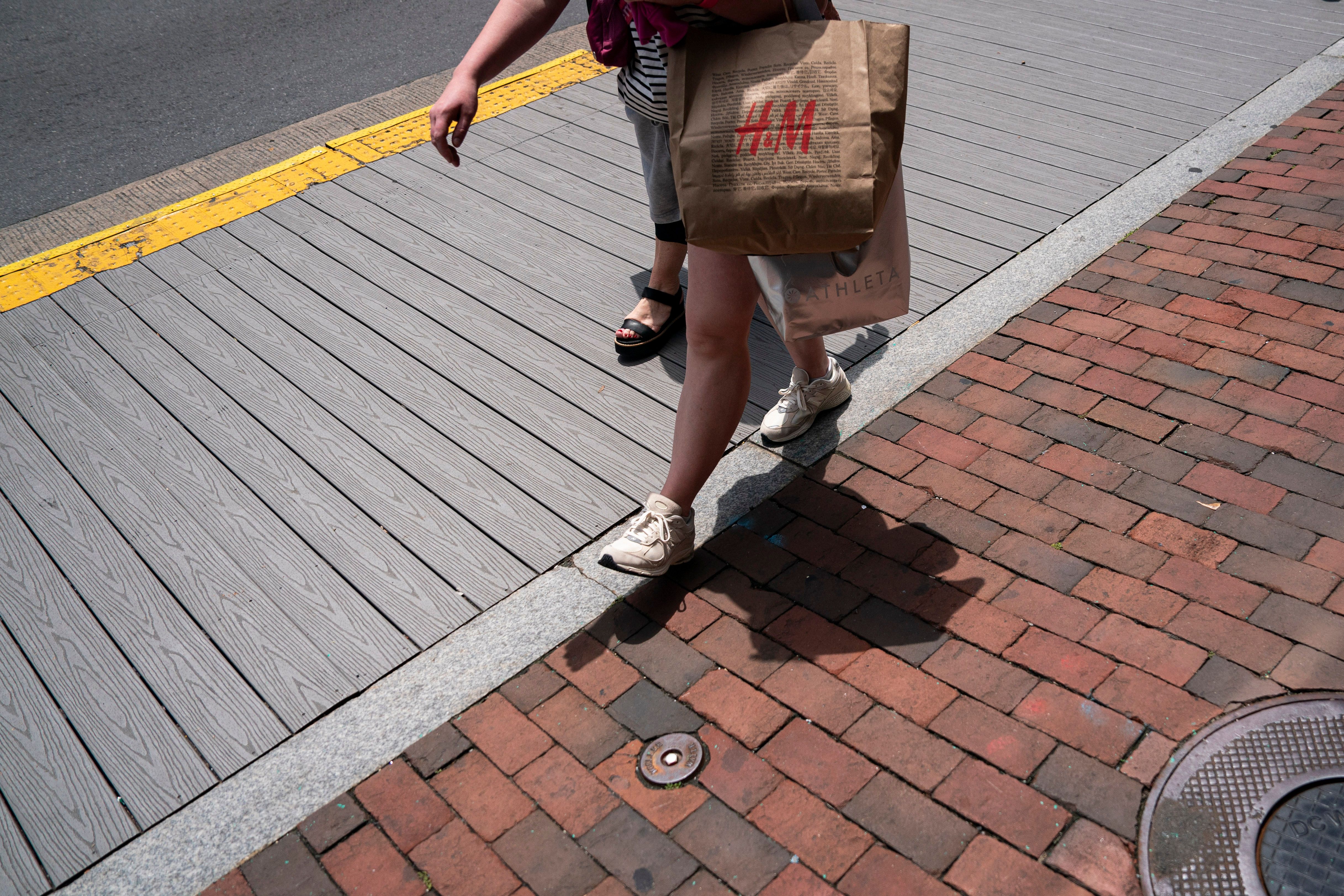 Georgetown is fighting over its streateries - Axios Washington D.C.