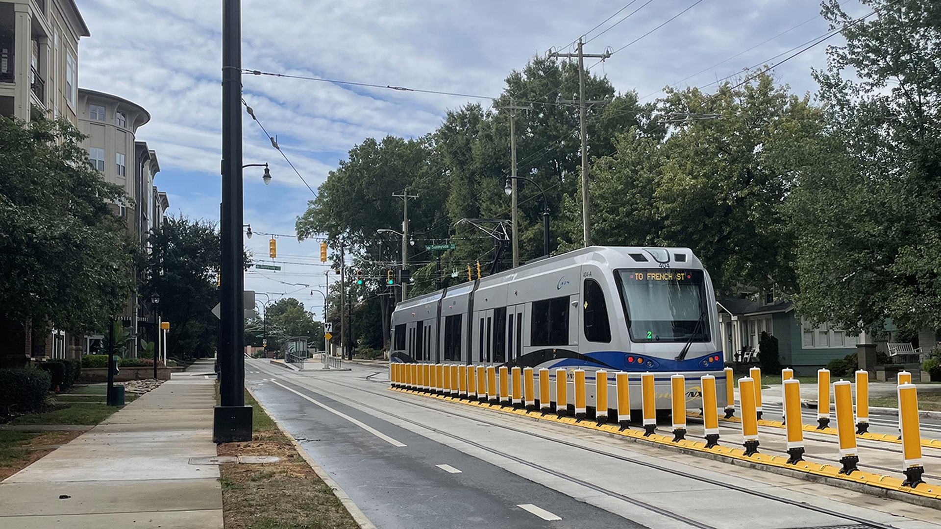 Guide: Everything you need to know about the CityLYNX Gold Line