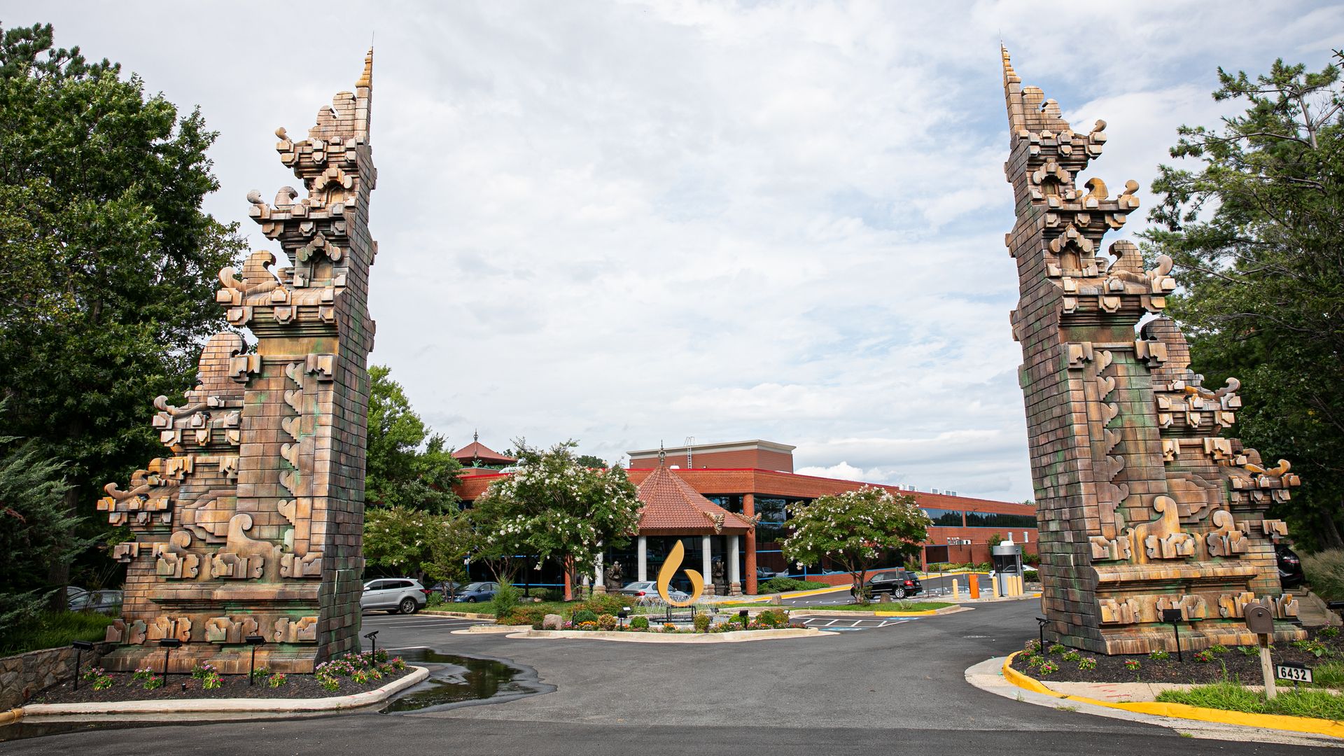 Mimi Montgomery - Axios