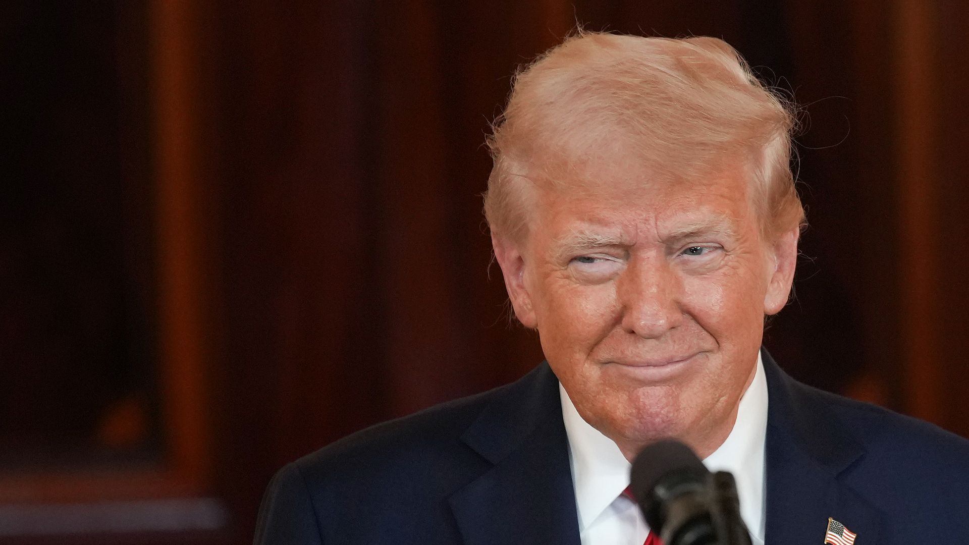 Trump begins nominating judges