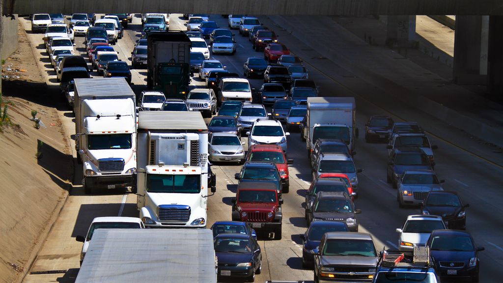 How level-1 autonomous vehicles may reduce phantom traffic jams