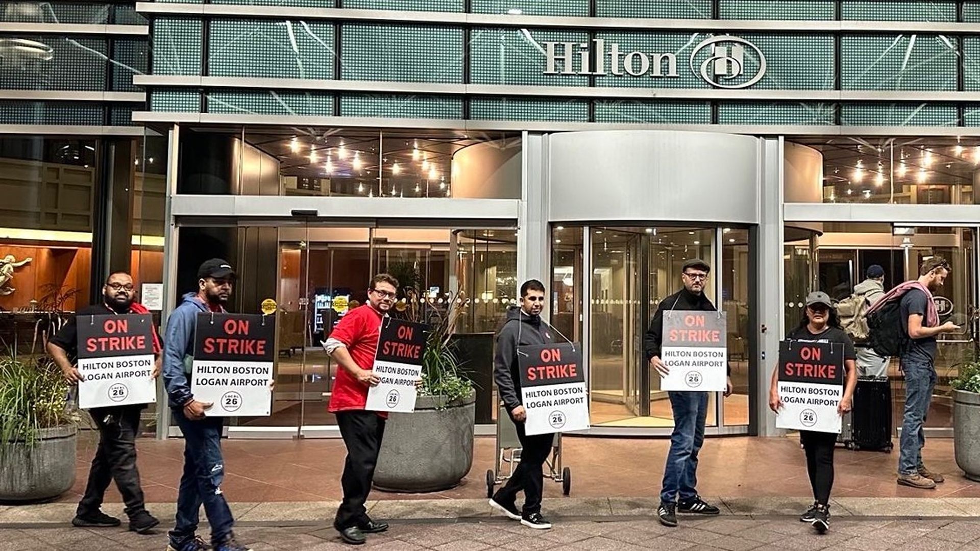 Thousands of hotel workers launch Labor Day weekend strike action