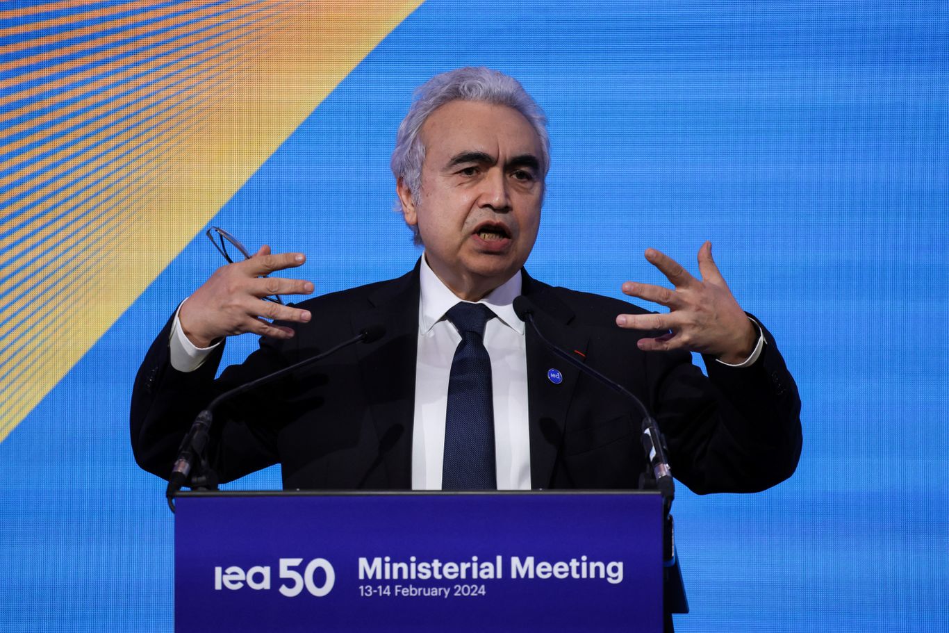 🔍 Energy: The IEA probe