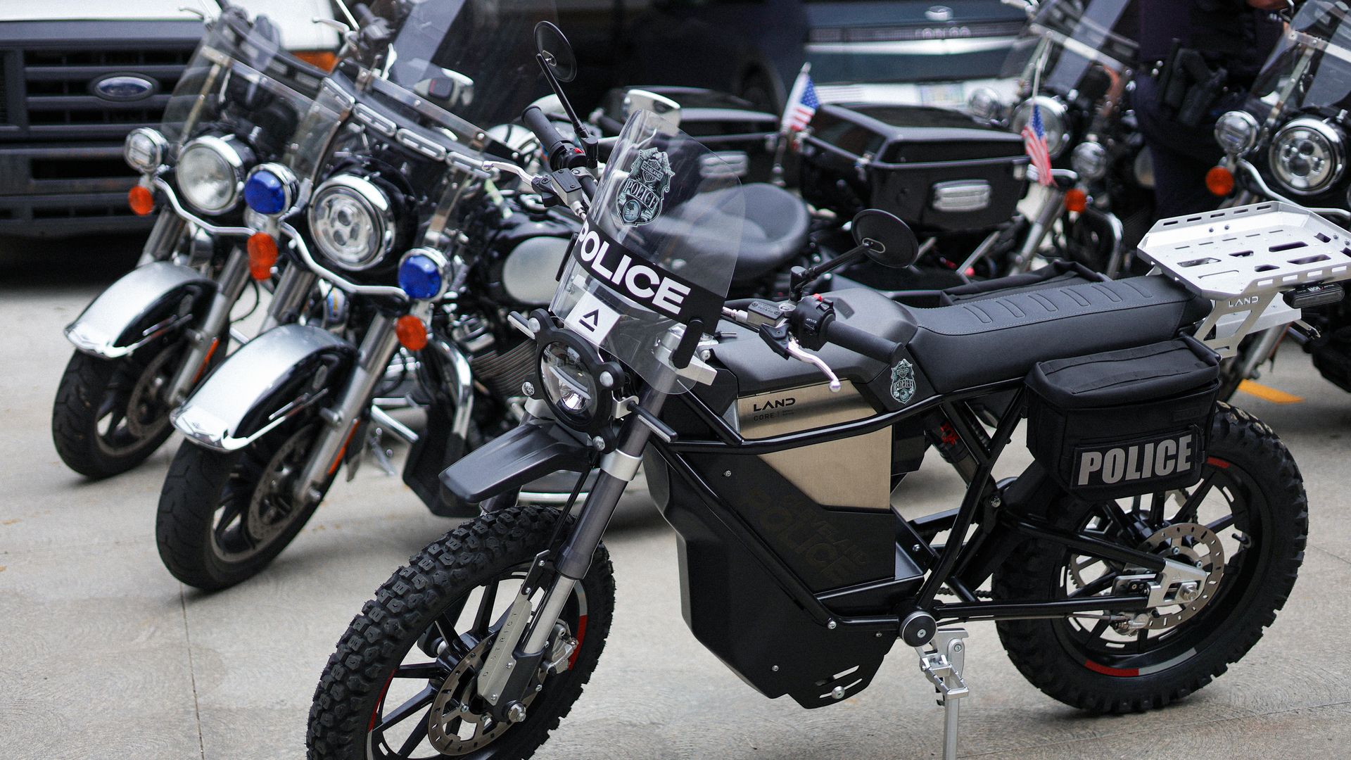 Cleveland police piloting locally made e-motorcycles - Axios Cleveland