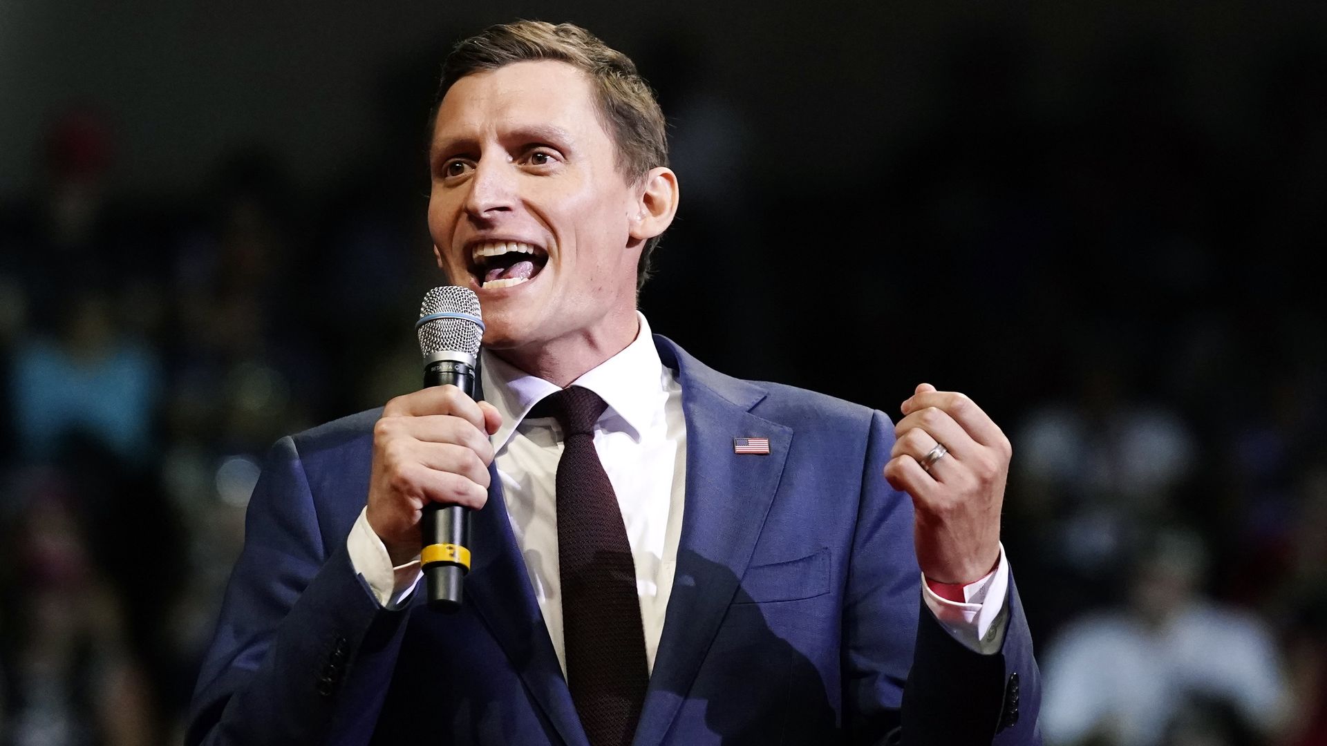 Blake Masters wins GOP Senate nod in Arizona, will face Mark Kelly in ...