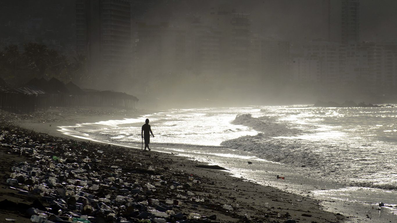 Massive expected waves of plastic pollution can be lessened using today ...