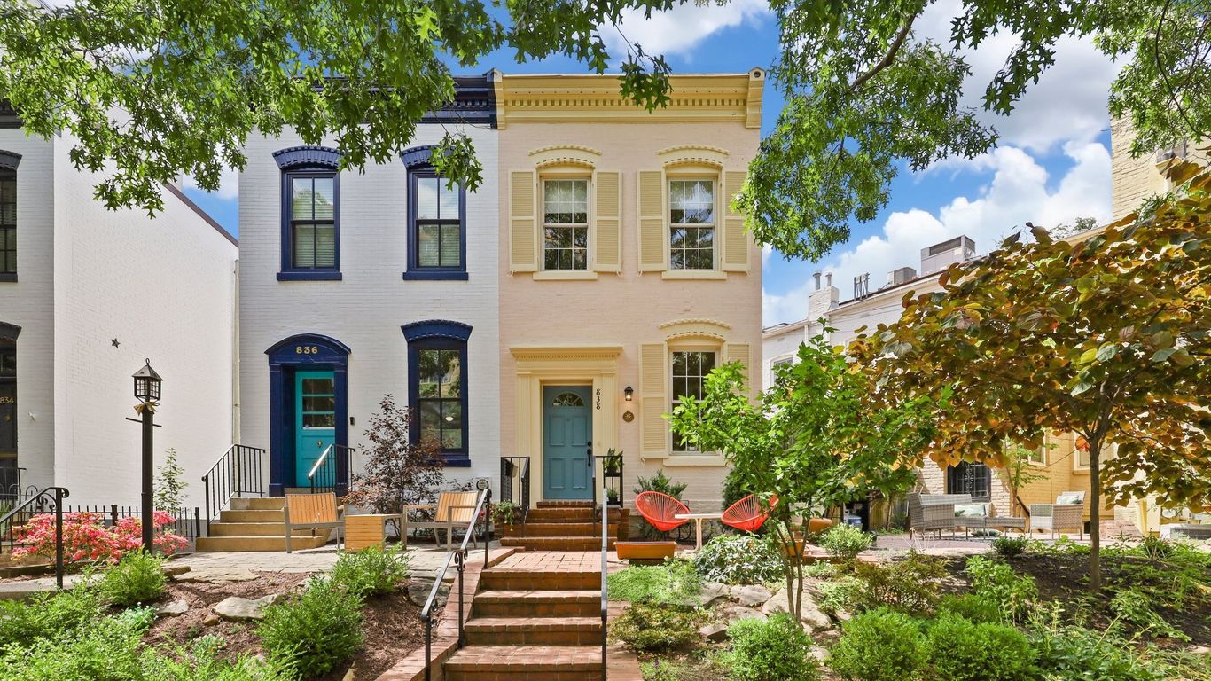 5 DC-area houses for sale starting at $245k - Axios Washington D.C.