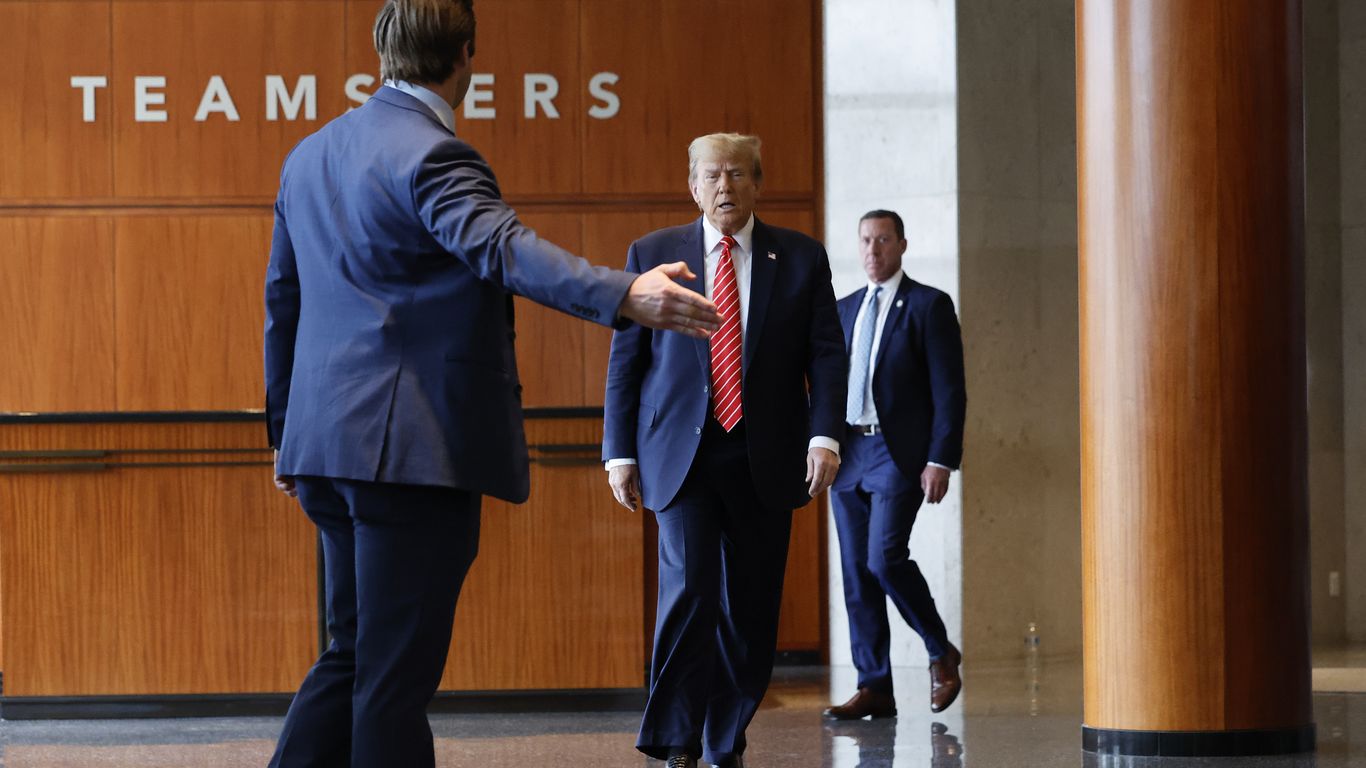 Trump's union win: GOP snags first major Teamsters donation in years