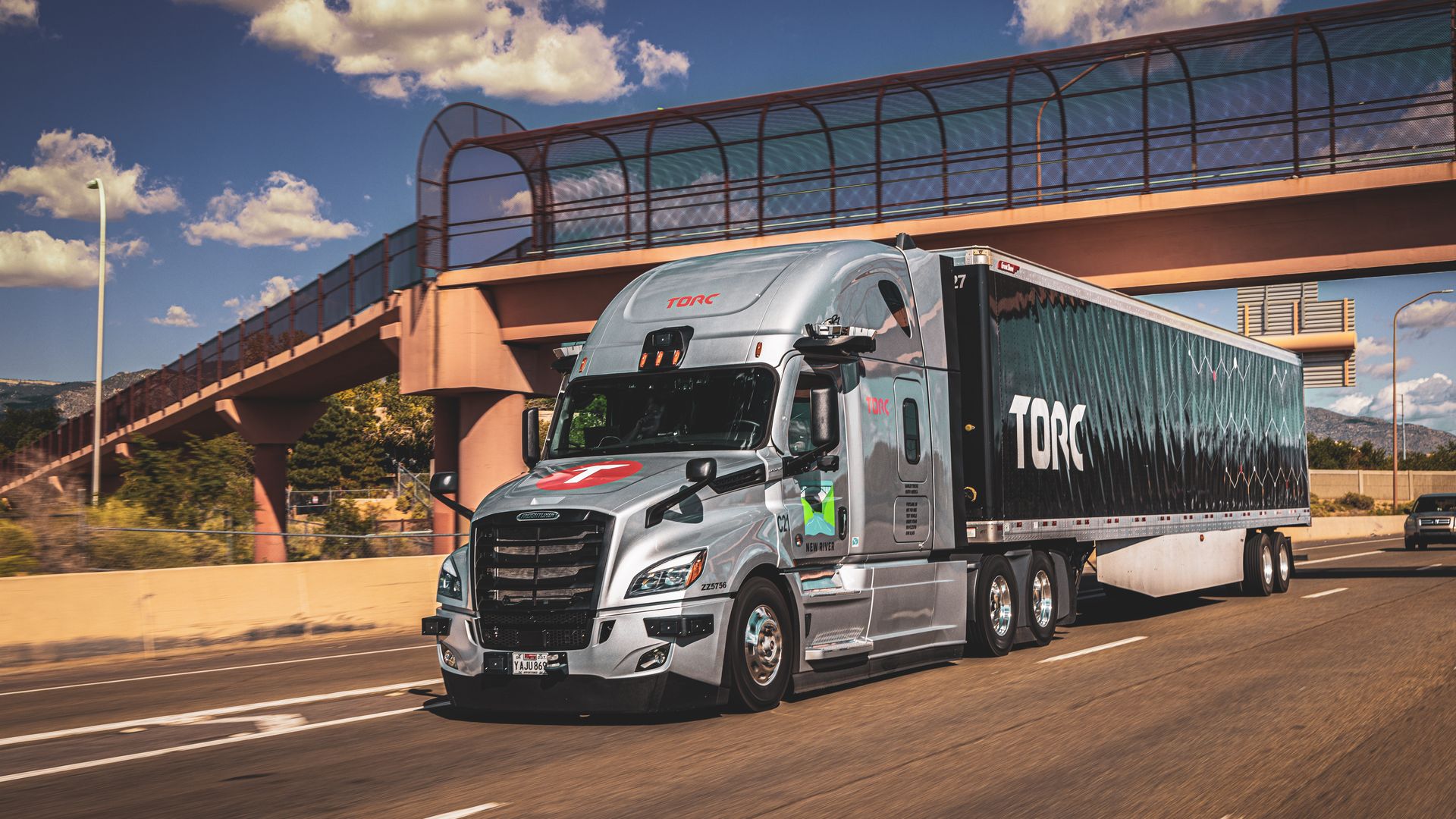 Autonomous trucks now on the "Mother Road"
