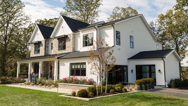 Modern farmhouses: How the 'simple' design took over DMV suburbs ...