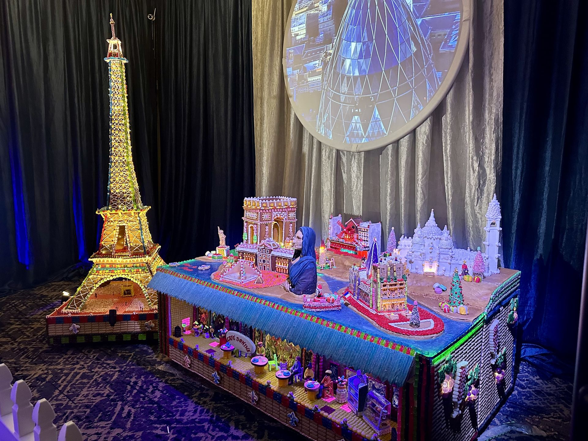 Gingerbread Village returns to Sheraton Grand Seattle for 2024 - Axios ...