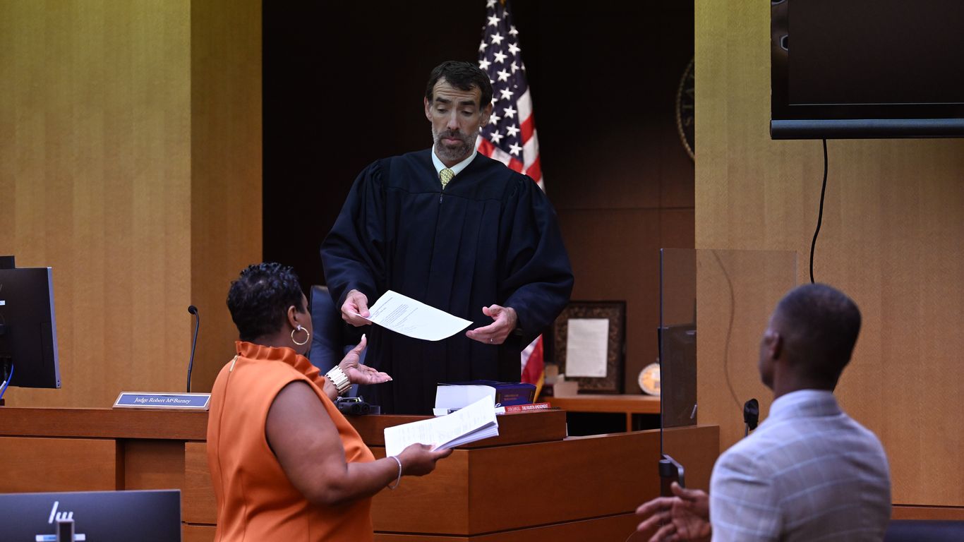 Georgia grand jurors on Trump case face threats