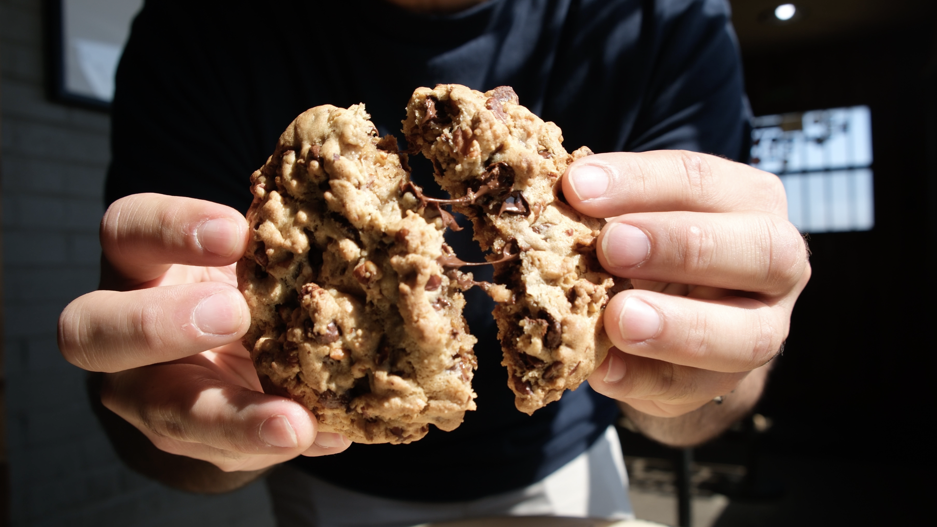 One cookie to go - Axios Dallas