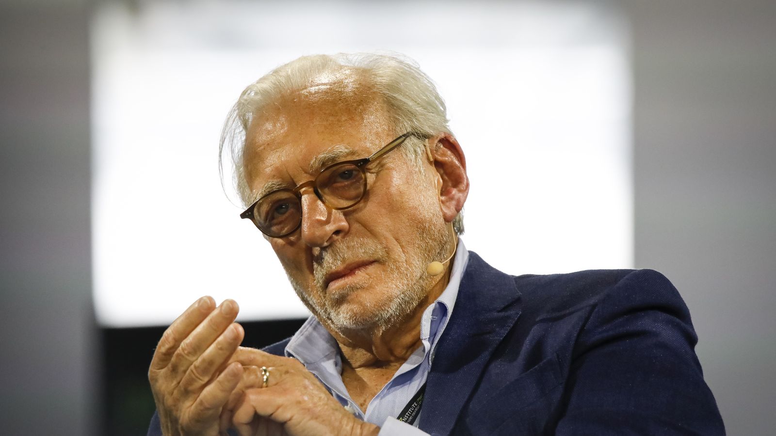 Nelson Peltz reignites Disney proxy battle Nelson Peltz reignites Disney proxy battle