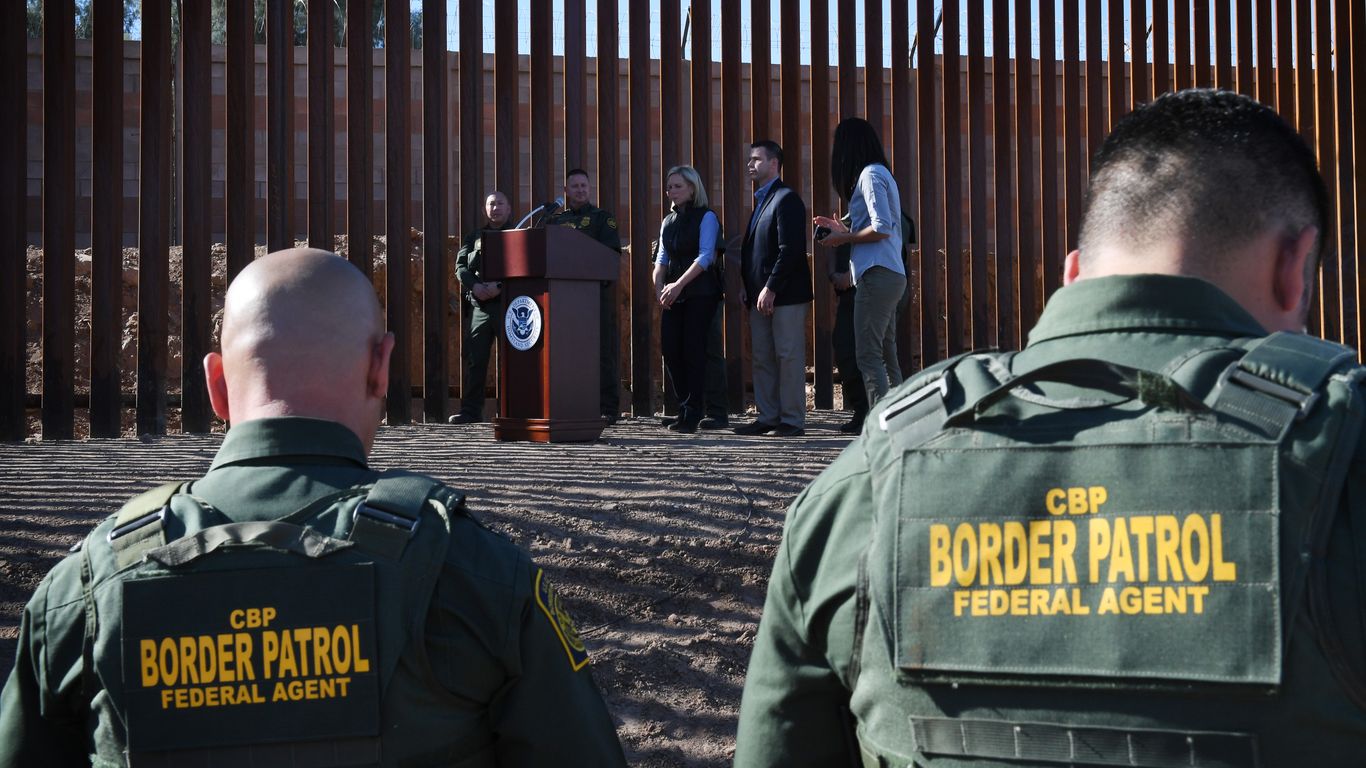 Pentagon to deploy 5,200 troops to U.S.-Mexico border