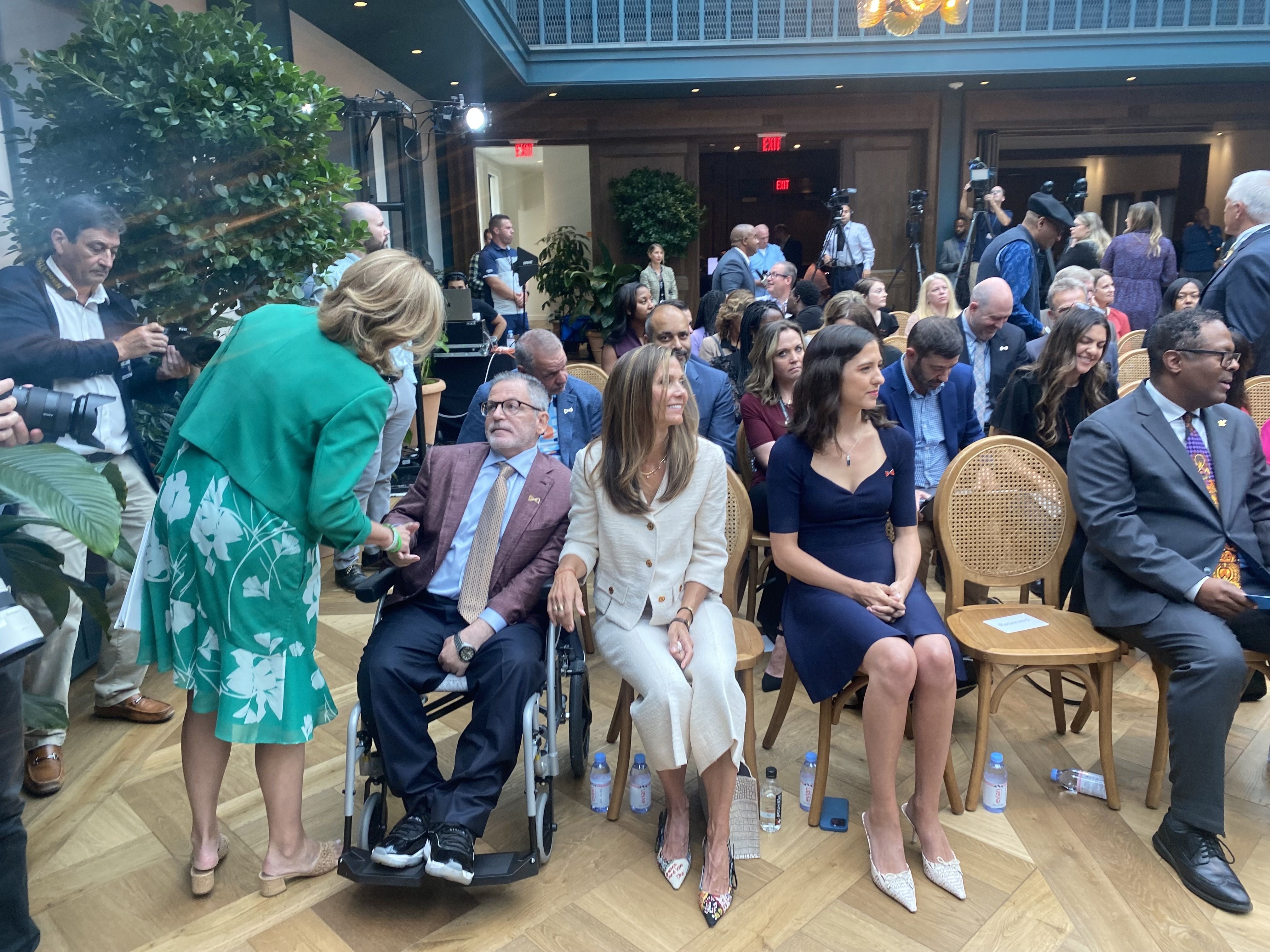 Dan Gilbert's big move on health care in Detroit - Axios Detroit