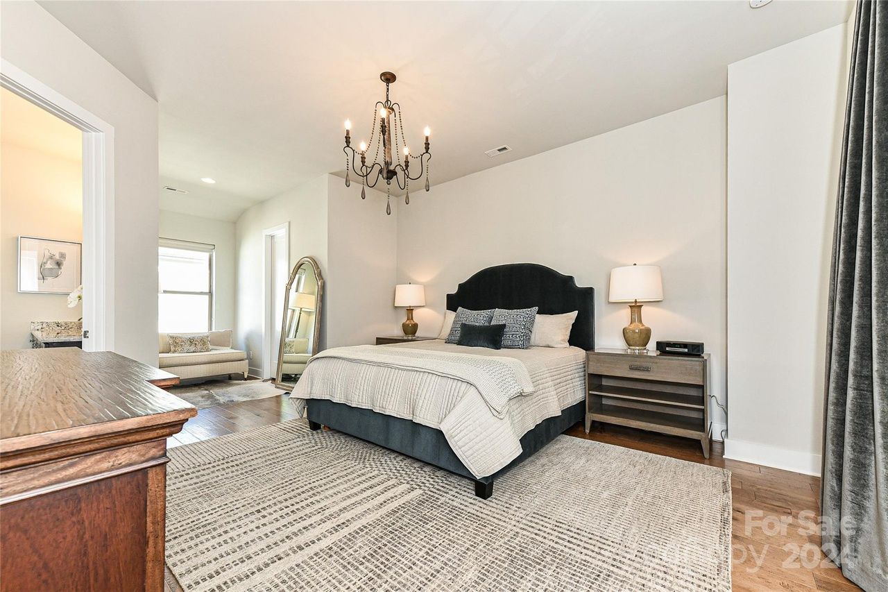 Hot homes: 5 houses for sale in Charlotte ranging from $400K to $1M ...