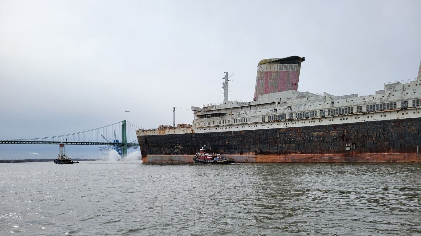SS United States finally departs from Philadelphia - Axios Philadelphia