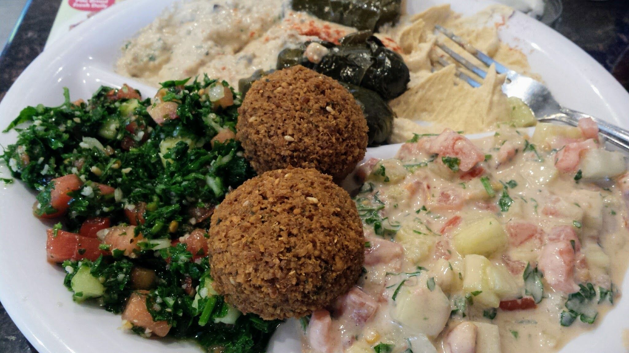 Best restaurants for falafel in the Chicago area - Axios Chicago