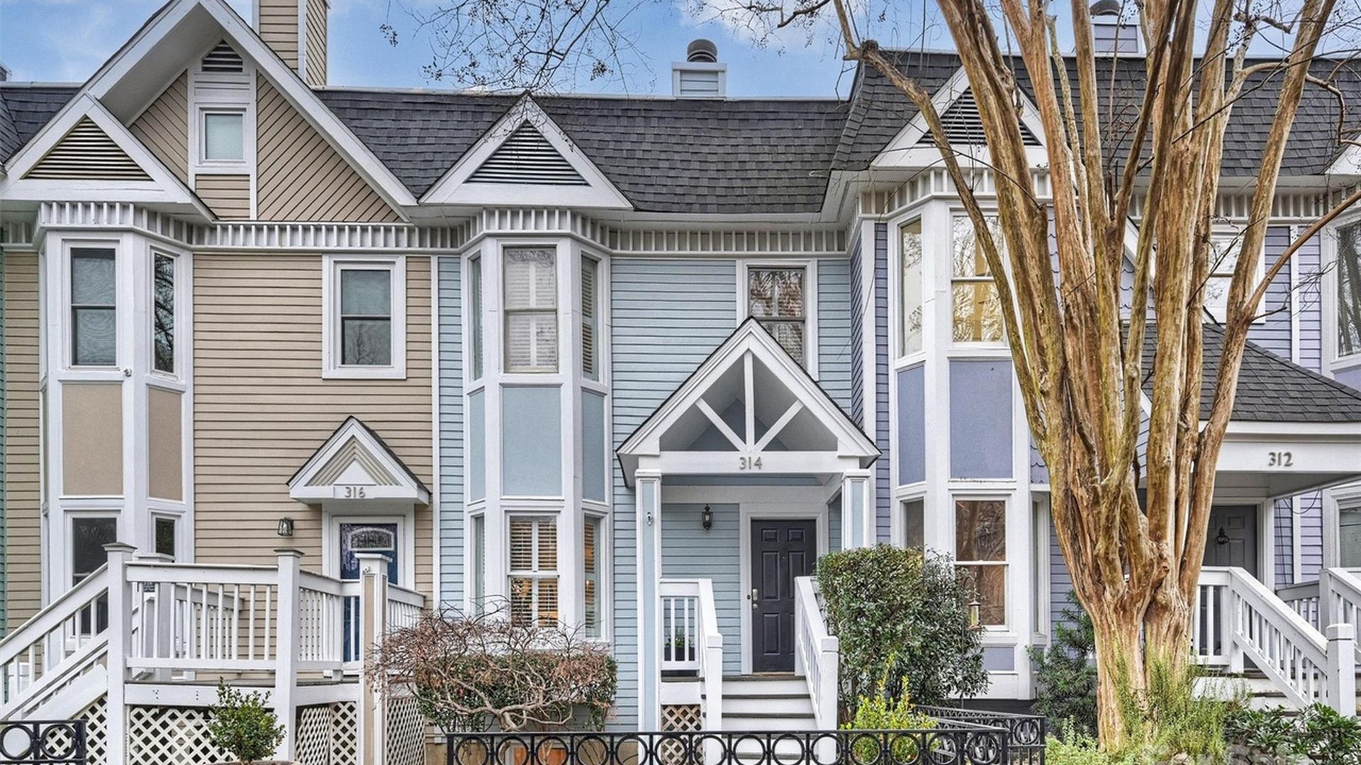 Hot homes: 4 houses for sale in Charlotte ranging from $425K to $910K ...