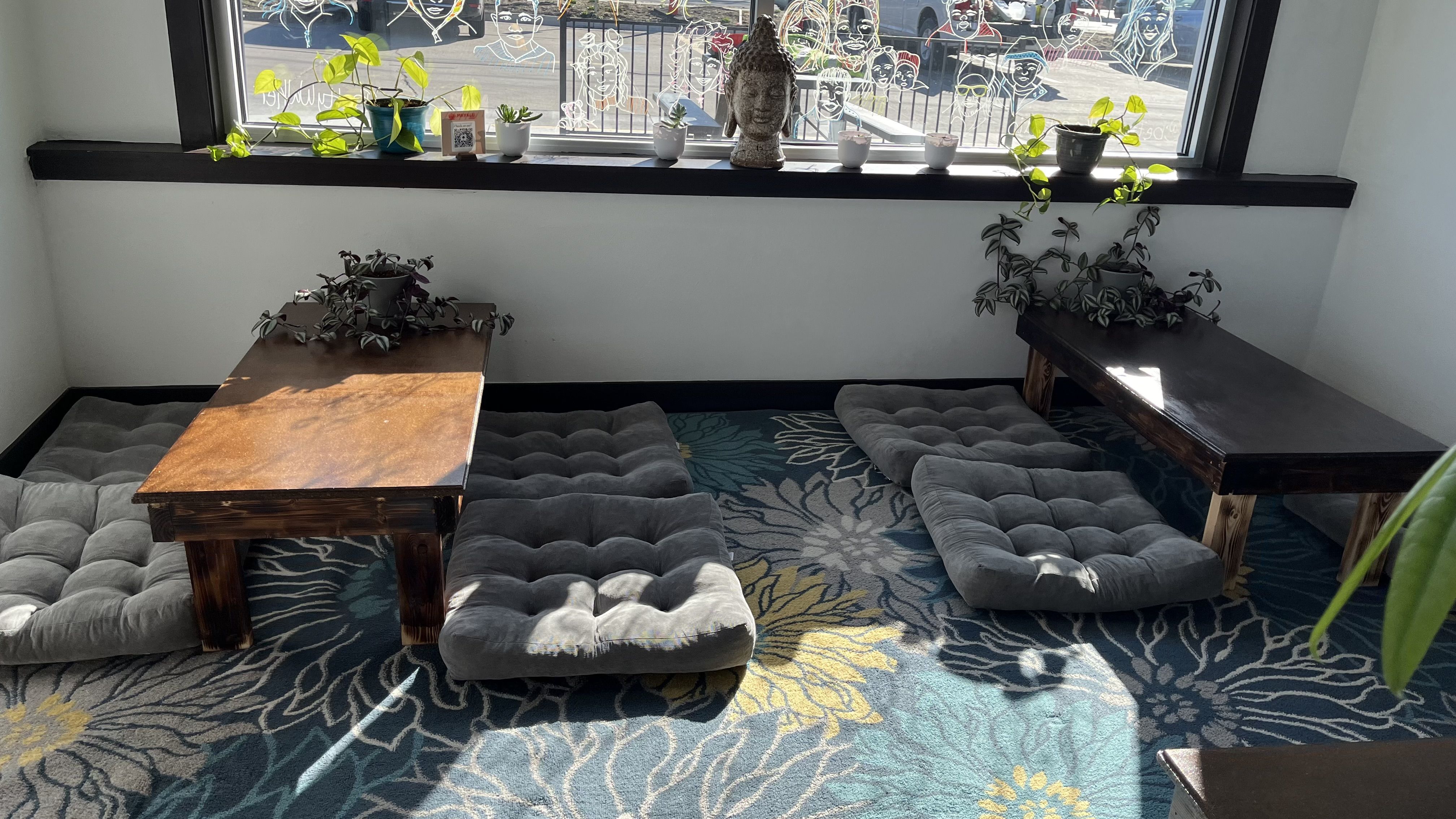 Mayalu Coffee in Des Moines offers coffee and samosas - Axios Des Moines