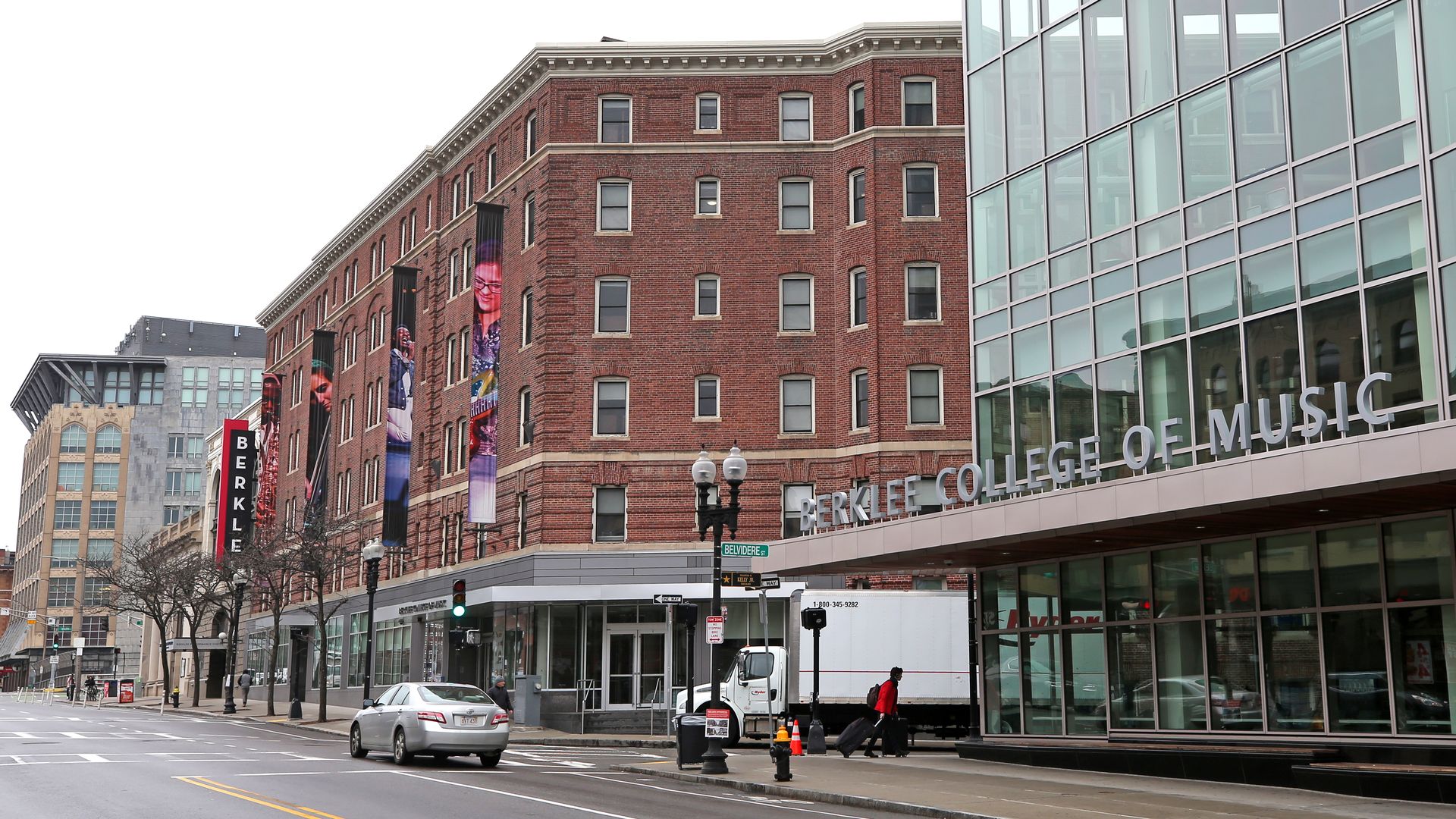 Berklee College tackles AI in music industry in symposium - Axios Boston