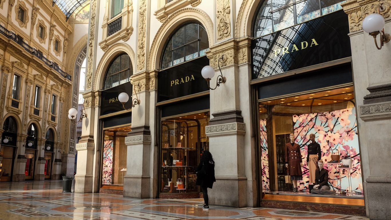 Prada seeking $1B in Milan listing
