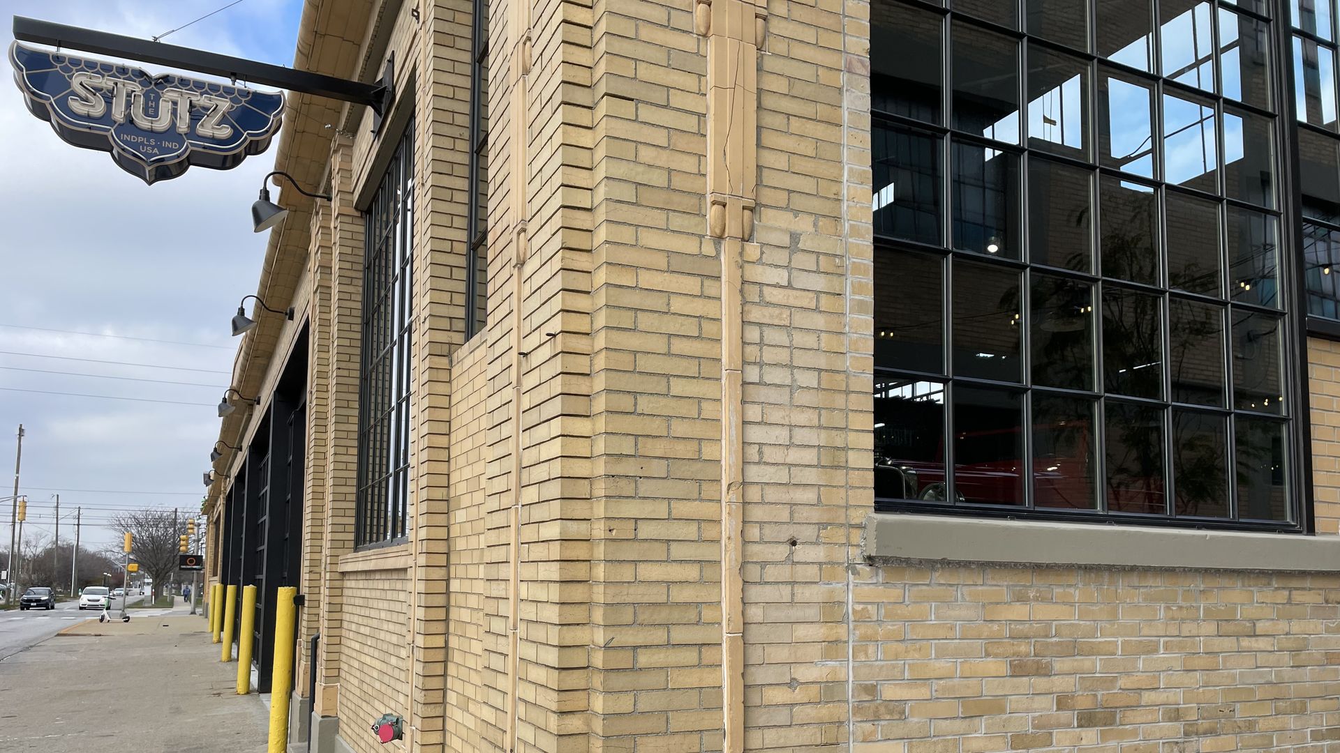 Stutz building's success expands downtown Indianapolis - Axios Indianapolis