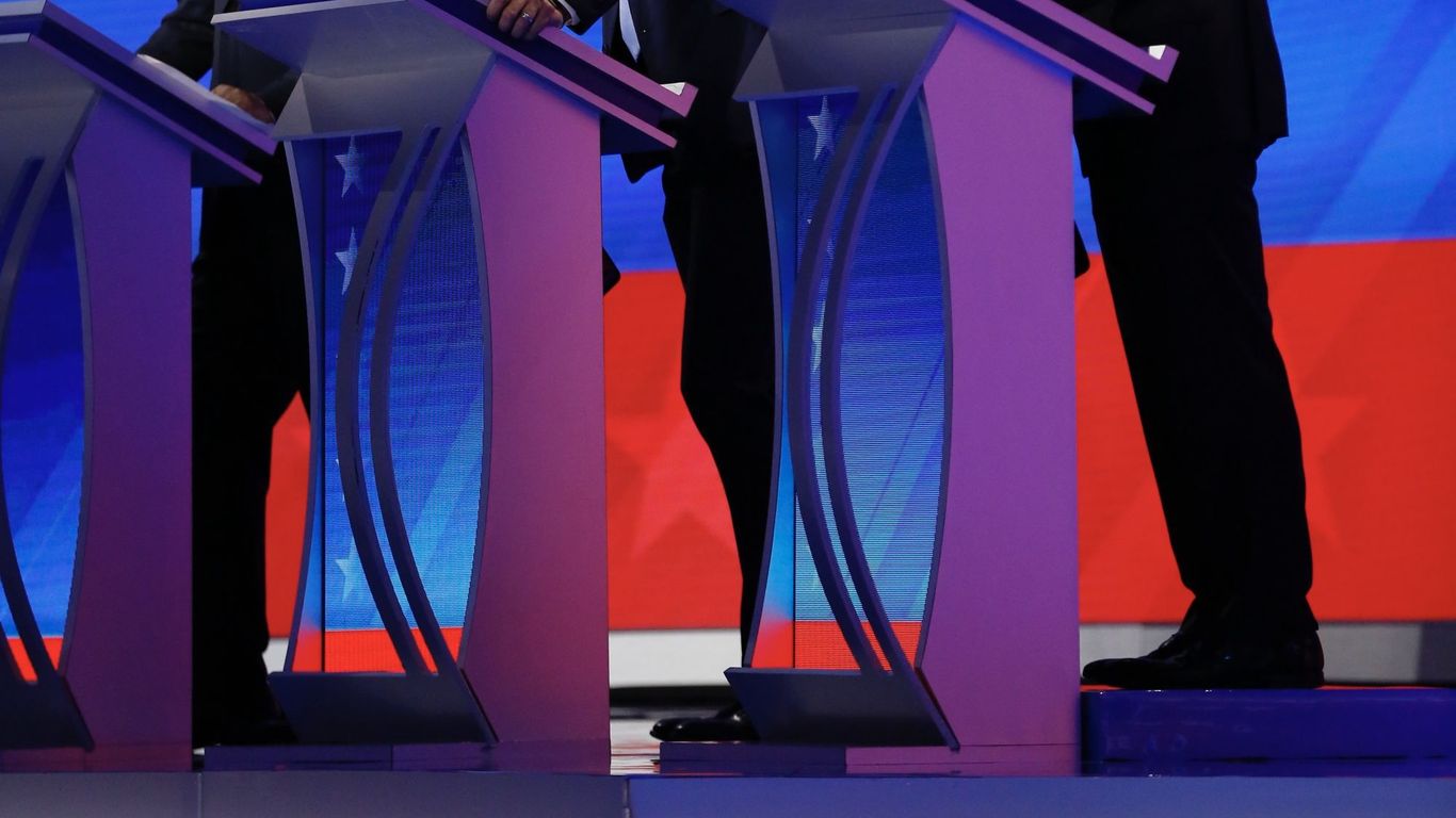 Despite Trump-Bloomberg feud, risers are a common debate secret