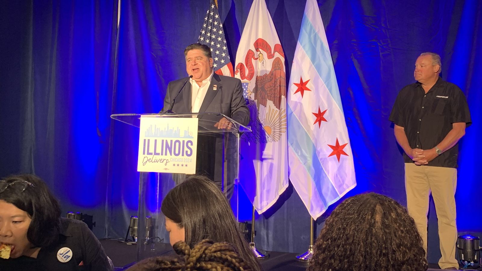 Illinois Democrats rally for Harris, weigh future beyond 2024 - Axios ...