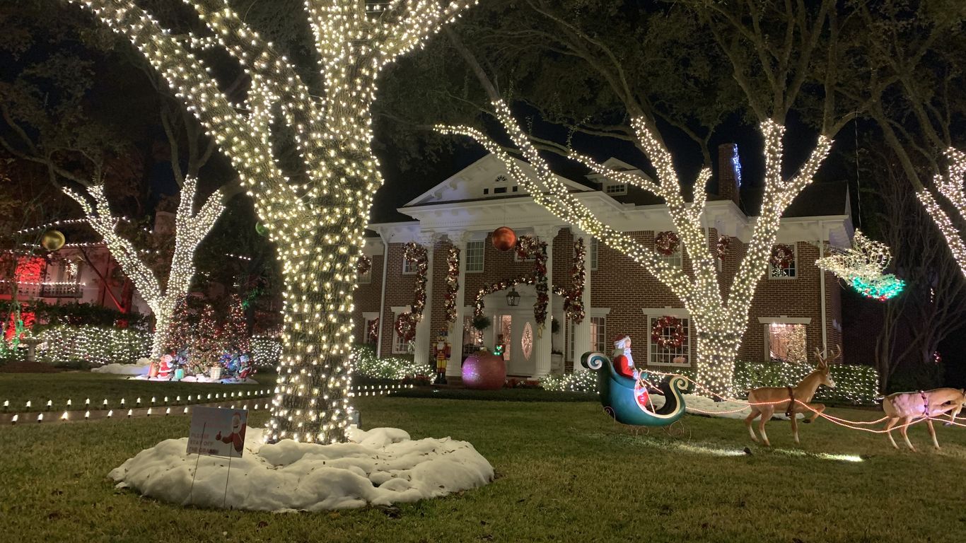 5 best Christmas light displays in Houston - Axios Houston